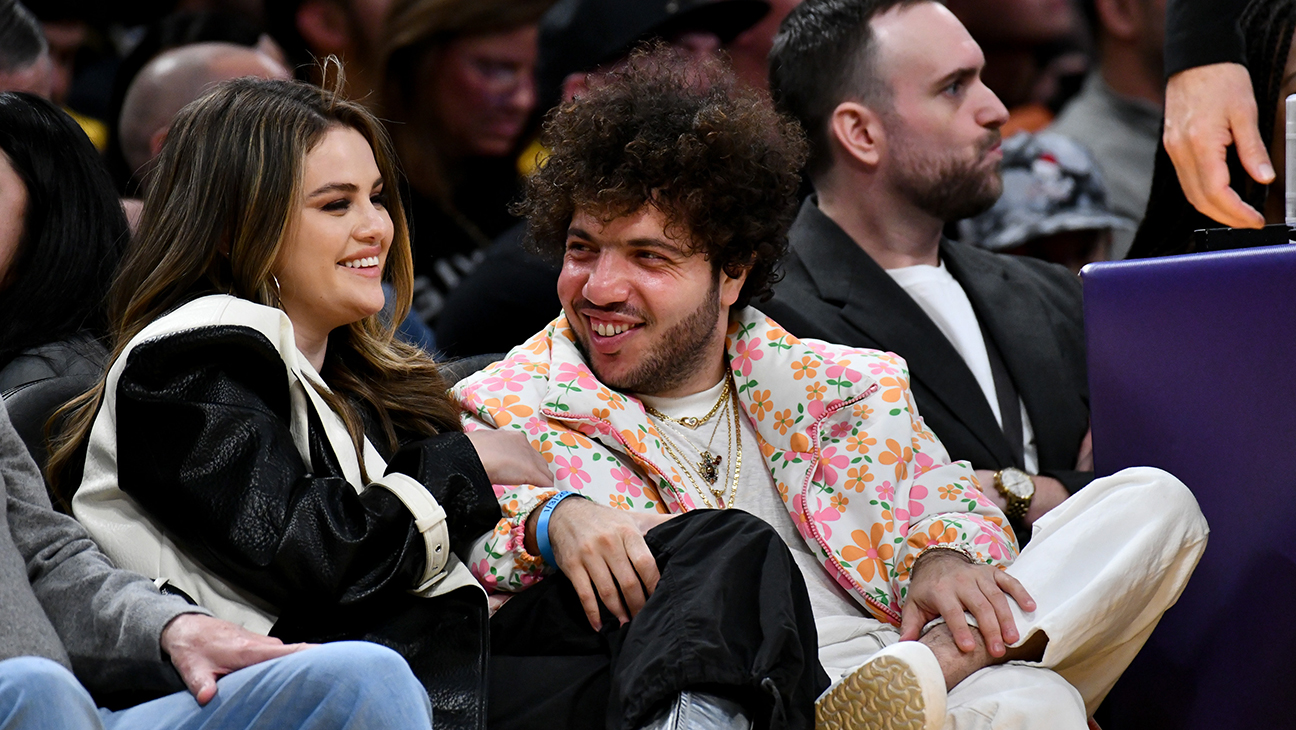 Selena Gomez Announces New Album With Fiancé Benny Blanco – Filmibee.com